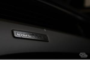 Black Audi A4 2016 in Vilnius, with an engine capacity of 2.00 L and mileage of 230 thousand km for 14800 €, photo 13 on AUTOMOTO.COM.LV