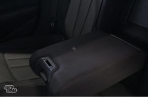 Black Audi A4 2016 in Vilnius, with an engine capacity of 2.00 L and mileage of 230 thousand km for 14800 €, photo 15 on AUTOMOTO.COM.LV