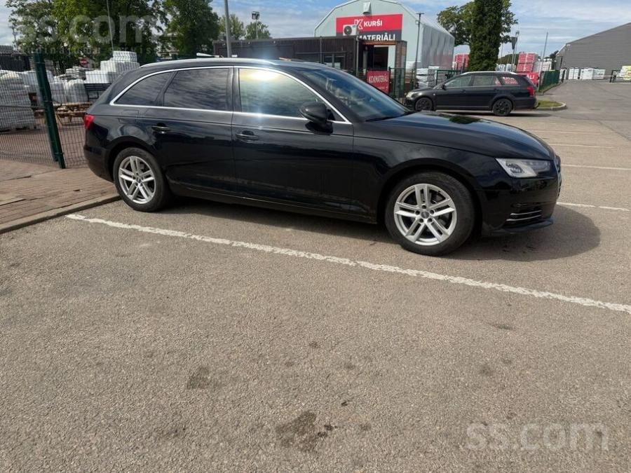 Black Audi A4 2016 in Riga, with an engine capacity of 2.00 L and mileage of 537 thousand km for 7800 €, photo 9 on AUTOMOTO.COM.LV