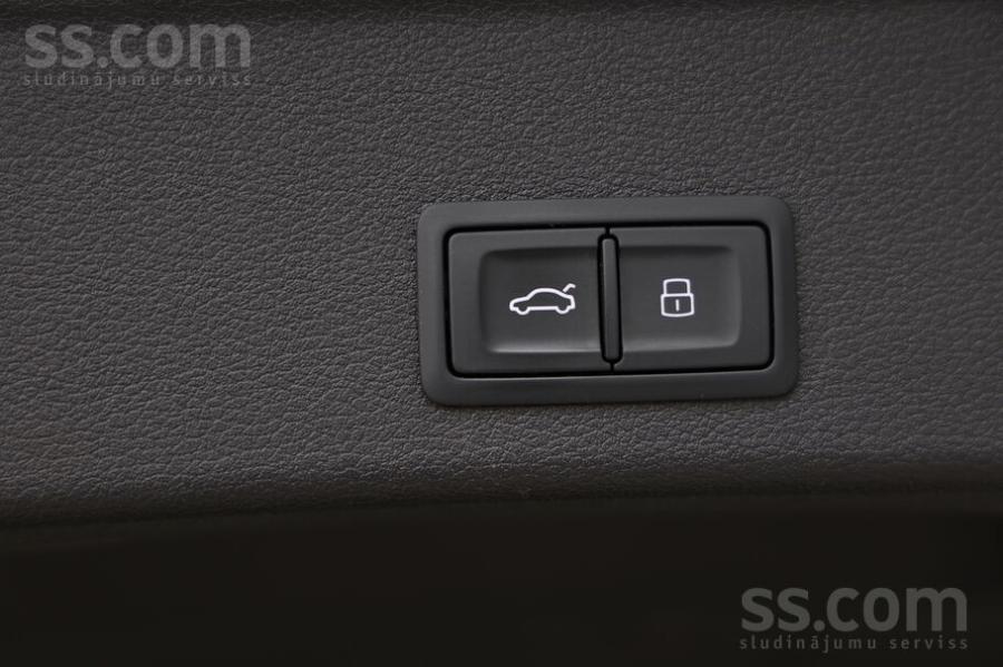 Melns Audi A4 2016 Tukums, ar dzinēja tilpumu 2.00 L un nobraukumu 257 tūkst. km par 11900 €, foto 12 vietnē AUTOMOTO.COM.LV