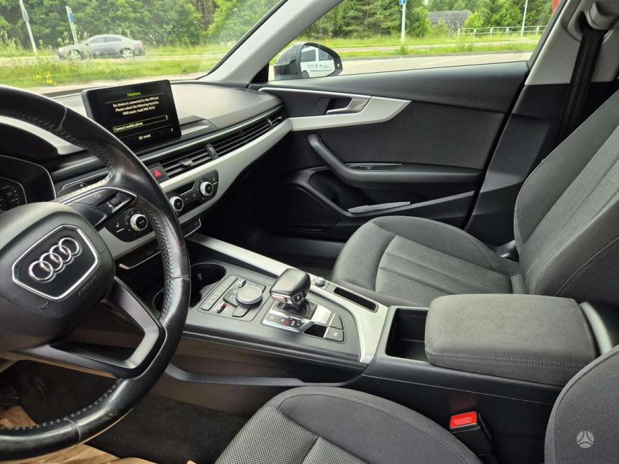 Black Audi A4 2016 in Utena, with an engine capacity of 1.97 L and mileage of 310 thousand km for 8990 €, photo 11 on AUTOMOTO.COM.LV