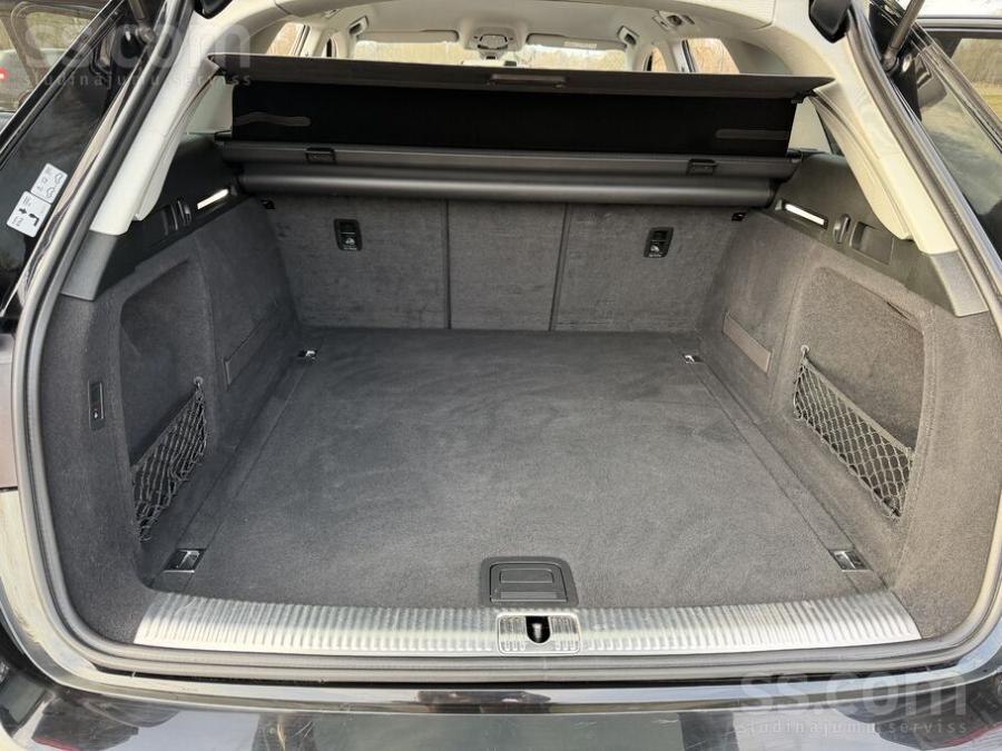 Black Audi A4 2016 in Riga, with an engine capacity of 2.00 L and mileage of 273 thousand km for 9000 €, photo 6 on AUTOMOTO.COM.LV