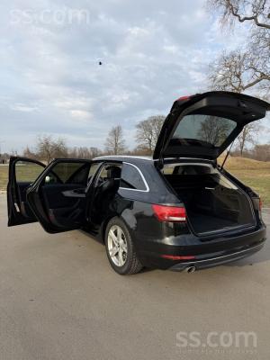 Black Audi A4 2016 in Riga, with an engine capacity of 2.00 L and mileage of 273 thousand km for 9000 €, photo 20 on AUTOMOTO.COM.LV