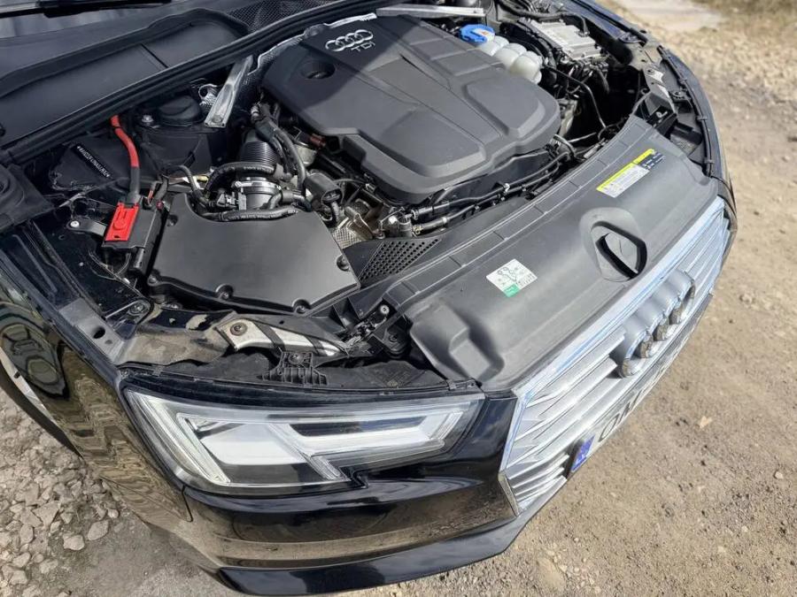 Black Audi A4 2016 in Riga, with an engine capacity of 2.00 L and mileage of 219 thousand km for 11495 €, photo 30 on AUTOMOTO.COM.LV
