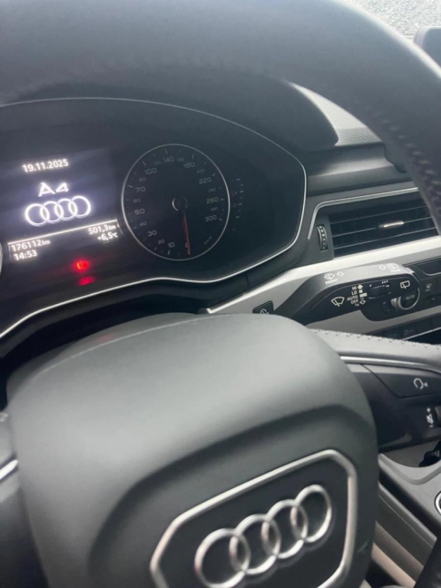 Black Audi A4 2016 in Riga, with an engine capacity of 2.00 L and mileage of 176 thousand km for 12495 €, photo 8 on AUTOMOTO.COM.LV