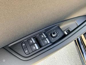 Black Audi A4 2016 in Kaunas, with an engine capacity of 1.97 L and mileage of 222 thousand km for 7550 €, photo 18 on AUTOMOTO.COM.LV