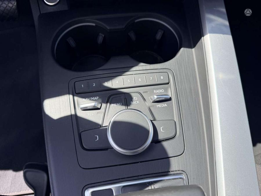 Black Audi A4 2016 in Kaunas, with an engine capacity of 1.97 L and mileage of 222 thousand km for 7550 €, photo 25 on AUTOMOTO.COM.LV