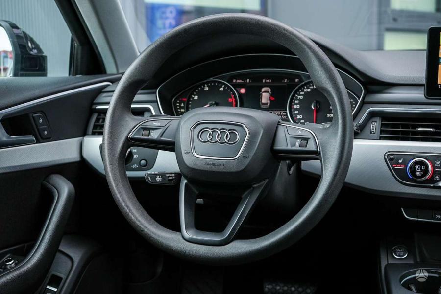 Melns Audi A4 2016 Kauņa, ar dzinēja tilpumu 1.97 L un nobraukumu 241 tūkst. km par 11850 €, foto 21 vietnē AUTOMOTO.COM.LV