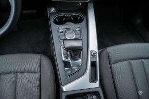 Melns Audi A4 2016 Kauņa, ar dzinēja tilpumu 1.97 L un nobraukumu 241 tūkst. km par 11850 €, foto 24 vietnē AUTOMOTO.COM.LV