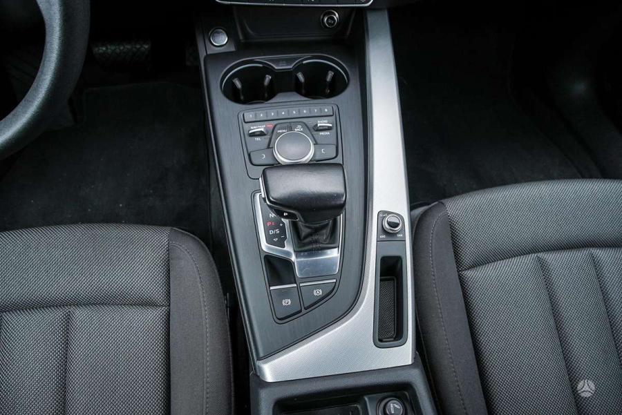 Melns Audi A4 2016 Kauņa, ar dzinēja tilpumu 1.97 L un nobraukumu 241 tūkst. km par 11850 €, foto 24 vietnē AUTOMOTO.COM.LV