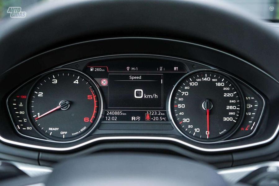 Melns Audi A4 2016 Kauņa, ar dzinēja tilpumu 2.00 L un nobraukumu 241 tūkst. km par 11850 €, foto 29 vietnē AUTOMOTO.COM.LV