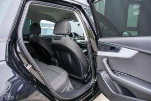 Melns Audi A4 2016 Kauņa, ar dzinēja tilpumu 2.00 L un nobraukumu 241 tūkst. km par 11850 €, foto 36 vietnē AUTOMOTO.COM.LV