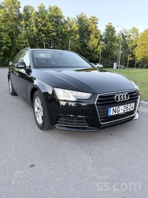Melns Audi A4 2016 Rīga, ar dzinēja tilpumu 2.00 L un nobraukumu 216 tūkst. km par 10500 €, foto  vietnē AUTOMOTO.COM.LV