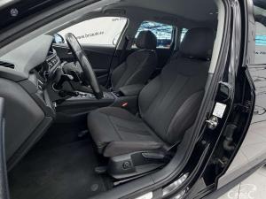 Melns Audi A4 2016 Viļņa, ar dzinēja tilpumu 1.97 L un nobraukumu 349 tūkst. km par 12950 €, foto 26 vietnē AUTOMOTO.COM.LV