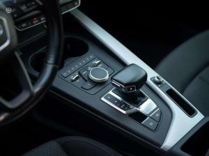 Black Audi A4 2016 in Kaunas, with an engine capacity of 1.40 L and mileage of 167 thousand km for 11700 €, photo 13 on AUTOMOTO.COM.LV