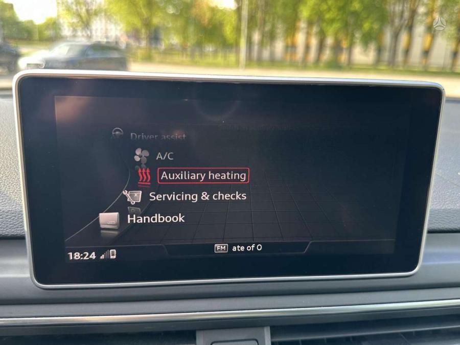 Melns Audi A4 2016 Viļņa, ar dzinēja tilpumu 1.97 L un nobraukumu 220 tūkst. km par 13600 €, foto 15 vietnē AUTOMOTO.COM.LV