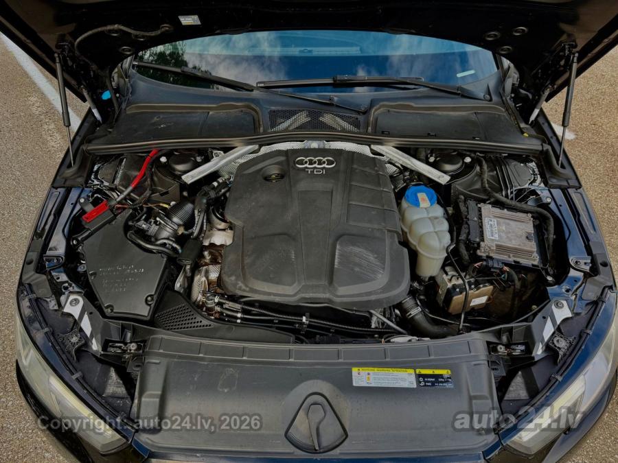 Black Audi A4 2016 in Tartu, with an engine capacity of 2.00 L and mileage of 0 thousand km for 10500 €, photo 12 on AUTOMOTO.COM.LV