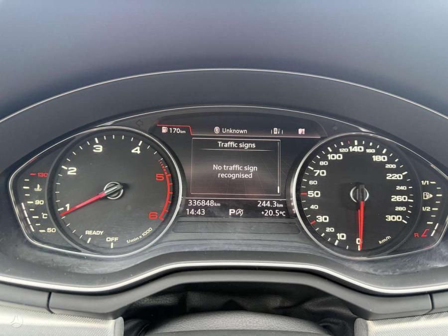 Black Audi A4 2016 in Vilnius, with an engine capacity of 1.97 L and mileage of 337 thousand km for 12500 €, photo 12 on AUTOMOTO.COM.LV