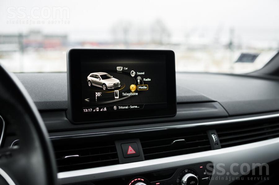 Black Audi A4 2016 in Riga, with an engine capacity of 2.00 L and mileage of 290 thousand km for 10500 €, photo 12 on AUTOMOTO.COM.LV