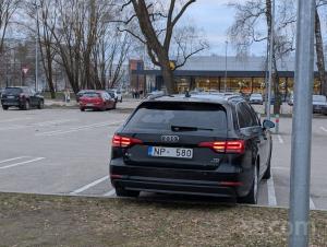 Melns Audi A4 2017 Rīga, ar dzinēja tilpumu 2.00 L un nobraukumu 177 tūkst. km par 17200 €, foto 3 vietnē AUTOMOTO.COM.LV