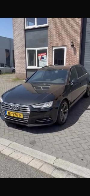 Melns Audi A4 2017 Jūrmala, ar dzinēja tilpumu 2.00 L un nobraukumu 221 tūkst. km par 13950 €, foto  vietnē AUTOMOTO.COM.LV