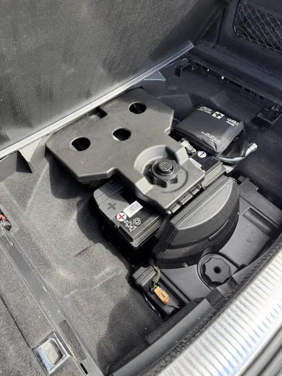 Melns Audi A4 2017 Ventspils, ar dzinēja tilpumu 3.00 L un nobraukumu 300 tūkst. km par 15900 €, foto 22 vietnē AUTOMOTO.COM.LV