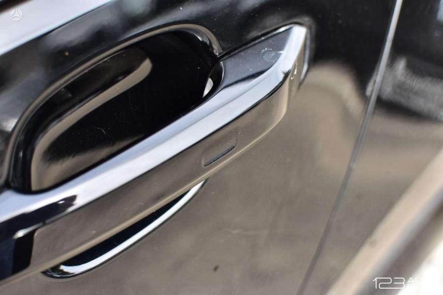 Melns Audi A4 2017 Kretinga, ar dzinēja tilpumu 2.00 L un nobraukumu 306 tūkst. km par 14500 €, foto 13 vietnē AUTOMOTO.COM.LV