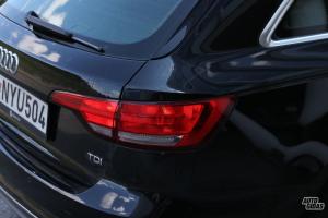 Black Audi A4 2017 in Vilnius, with an engine capacity of 2.00 L and mileage of 234 thousand km for 12500 €, photo 25 on AUTOMOTO.COM.LV