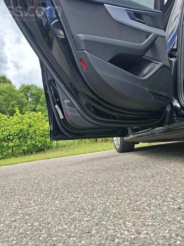 Melns Audi A4 2017 Limbaži, ar dzinēja tilpumu 2.00 L un nobraukumu 259 tūkst. km par 12900 €, foto 6 vietnē AUTOMOTO.COM.LV