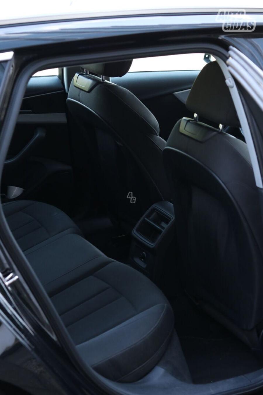 Black Audi A4 2017 in Vilnius, with an engine capacity of 2.00 L and mileage of 234 thousand km for 12000 €, photo 27 on AUTOMOTO.COM.LV