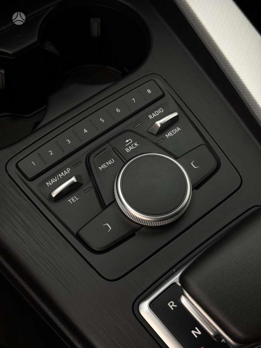 Black Audi A4 2017 in Vilnius, with an engine capacity of 1.97 L and mileage of 299 thousand km for 11950 €, photo 21 on AUTOMOTO.COM.LV