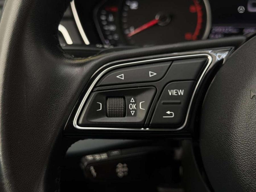 Black Audi A4 2017 in Vilnius, with an engine capacity of 1.97 L and mileage of 299 thousand km for 11950 €, photo 24 on AUTOMOTO.COM.LV