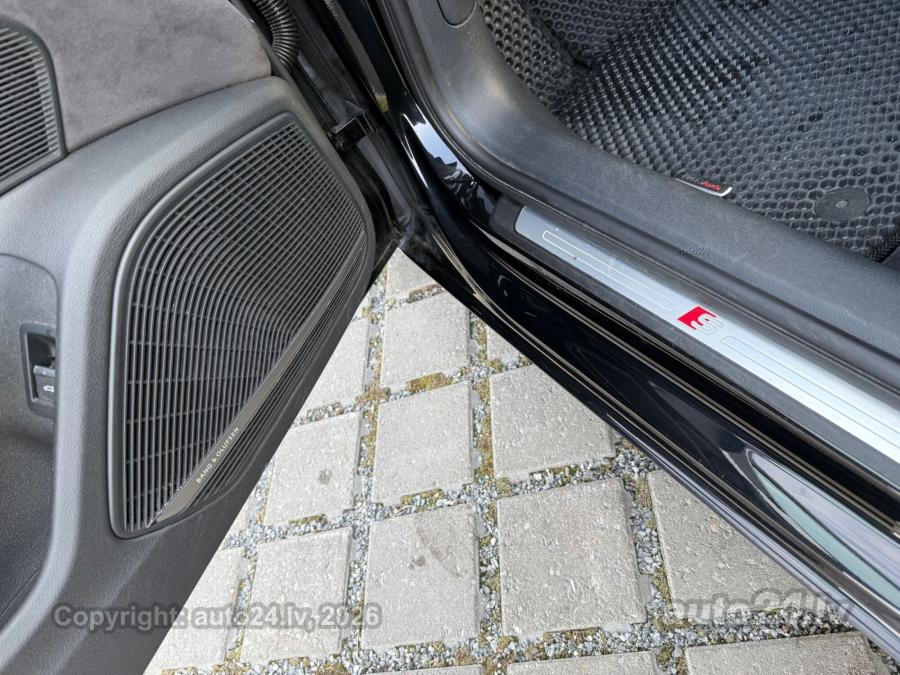 Melns Audi A4 2017 Tallina, ar dzinēja tilpumu 3.00 L un nobraukumu 206 tūkst. km par 14899 €, foto 8 vietnē AUTOMOTO.COM.LV