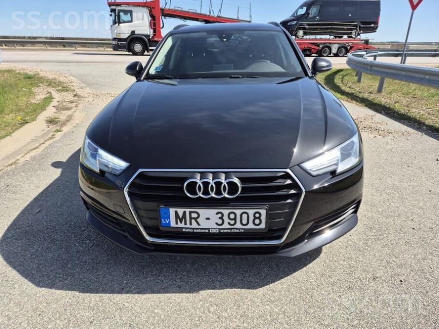 Black Audi A4 2017 in Riga, with an engine capacity of 2.00 L and mileage of 332 thousand km for 11500 €, photo 3 on AUTOMOTO.COM.LV