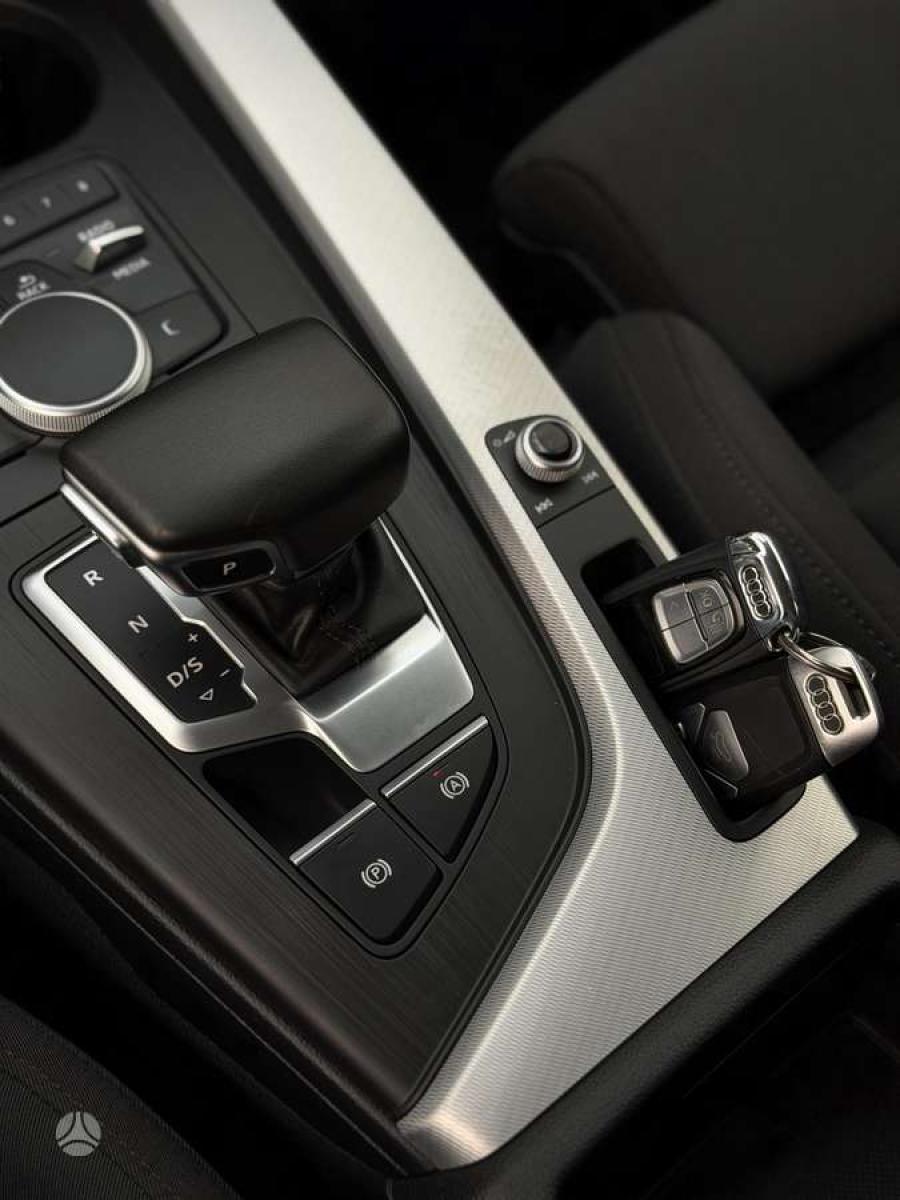 Black Audi A4 2017 in Vilnius, with an engine capacity of 1.97 L and mileage of 299 thousand km for 11950 €, photo 20 on AUTOMOTO.COM.LV