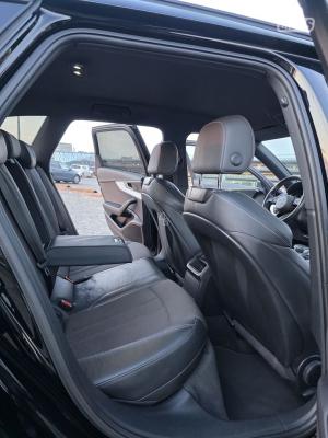 Black Audi A4 2017 in Kaunas, with an engine capacity of 2.00 L and mileage of 268 thousand km for 13700 €, photo 32 on AUTOMOTO.COM.LV