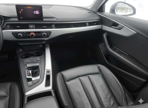 Black Audi A4 2018 in Siauliai, with an engine capacity of 2.00 L and mileage of 233 thousand km for 12500 €, photo 10 on AUTOMOTO.COM.LV