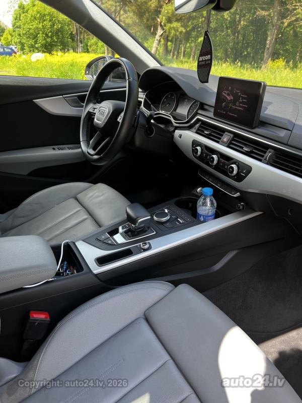 Melns Audi A4 2018 Tallina, ar dzinēja tilpumu 2.00 L un nobraukumu 151 tūkst. km par 14100 €, foto 7 vietnē AUTOMOTO.COM.LV