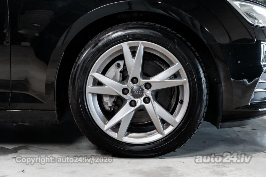 Black Audi A4 2018 in Riga, with an engine capacity of 2.00 L and mileage of 253 thousand km for 16850 €, photo 8 on AUTOMOTO.COM.LV