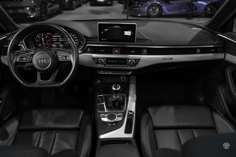 Melns Audi A4 2018 Rīga, ar dzinēja tilpumu 1.97 L un nobraukumu 253 tūkst. km par 16850 €, foto 12 vietnē AUTOMOTO.COM.LV