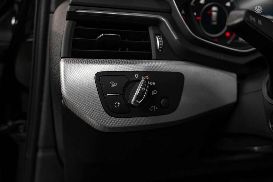 Melns Audi A4 2018 Rīga, ar dzinēja tilpumu 1.97 L un nobraukumu 253 tūkst. km par 16850 €, foto 21 vietnē AUTOMOTO.COM.LV