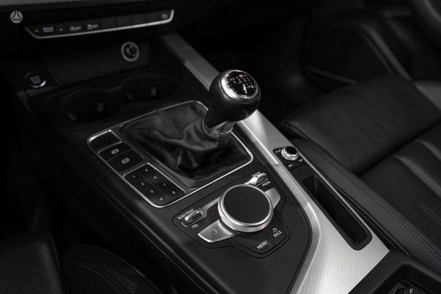 Melns Audi A4 2018 Rīga, ar dzinēja tilpumu 1.97 L un nobraukumu 253 tūkst. km par 16850 €, foto 34 vietnē AUTOMOTO.COM.LV