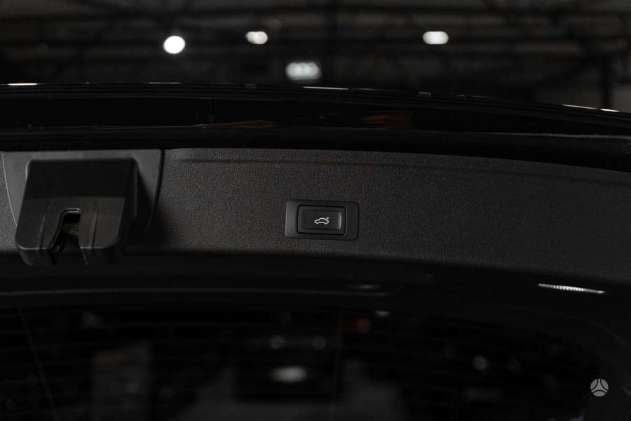 Melns Audi A4 2018 Rīga, ar dzinēja tilpumu 1.97 L un nobraukumu 253 tūkst. km par 16850 €, foto 38 vietnē AUTOMOTO.COM.LV