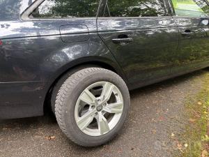 Black Audi A4 2018 in Riga, with an engine capacity of 1.40 L and mileage of 108 thousand km for 15700 €, photo 6 on AUTOMOTO.COM.LV
