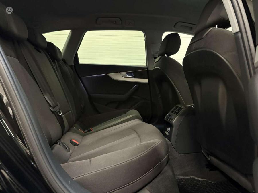 Melns Audi A4 2018 Viļņa, ar dzinēja tilpumu 1.97 L un nobraukumu 251 tūkst. km par 11950 €, foto 30 vietnē AUTOMOTO.COM.LV