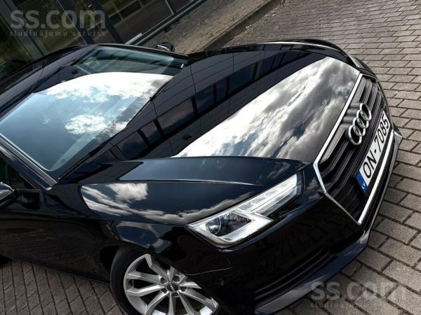 Melns Audi A4 2018 Tukums, ar dzinēja tilpumu 2.00 L un nobraukumu 246 tūkst. km par 14990 €, foto 2 vietnē AUTOMOTO.COM.LV