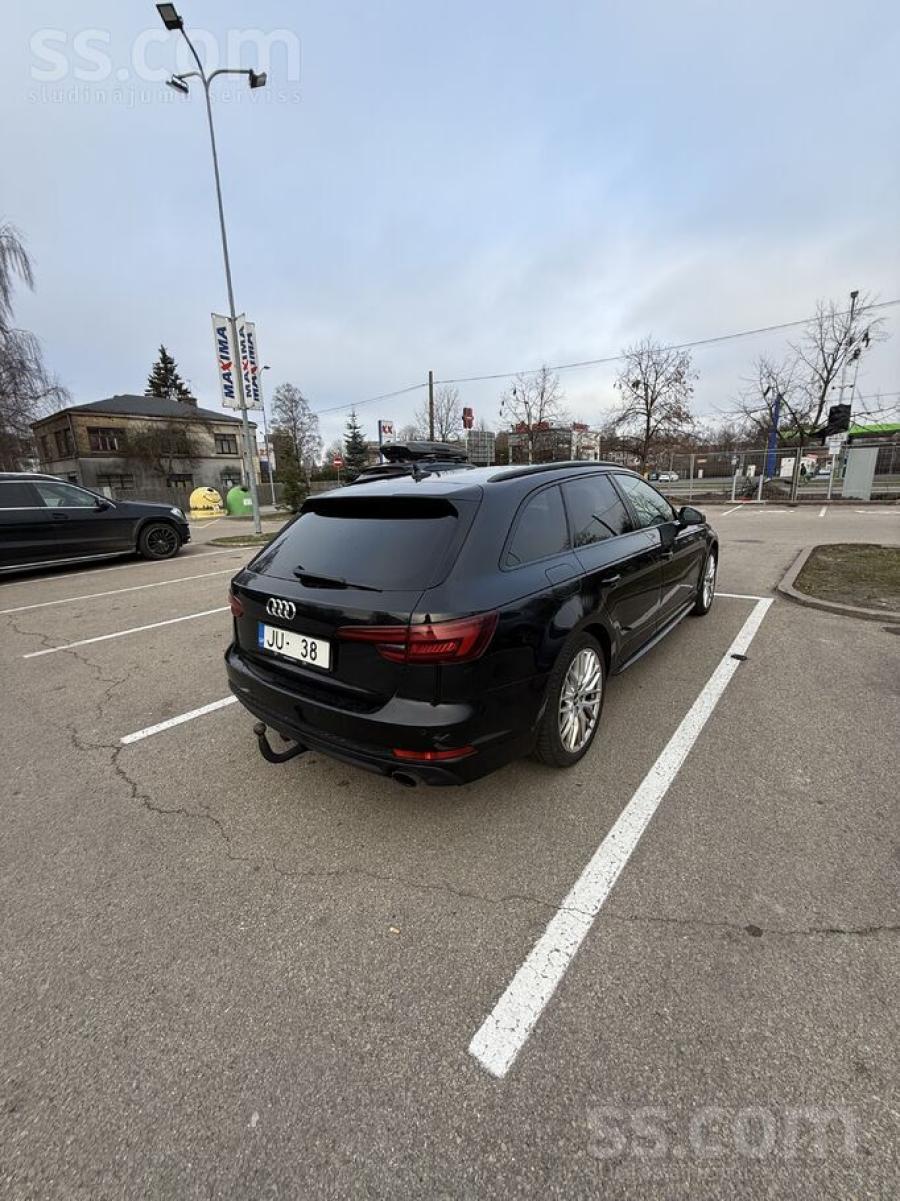 Black Audi A4 2018 in Riga, with an engine capacity of 2.00 L and mileage of 204 thousand km for 15555 €, photo 5 on AUTOMOTO.COM.LV