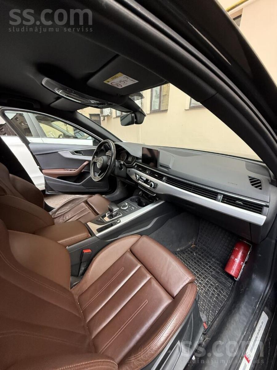 Black Audi A4 2018 in Riga, with an engine capacity of 2.00 L and mileage of 204 thousand km for 15555 €, photo 10 on AUTOMOTO.COM.LV