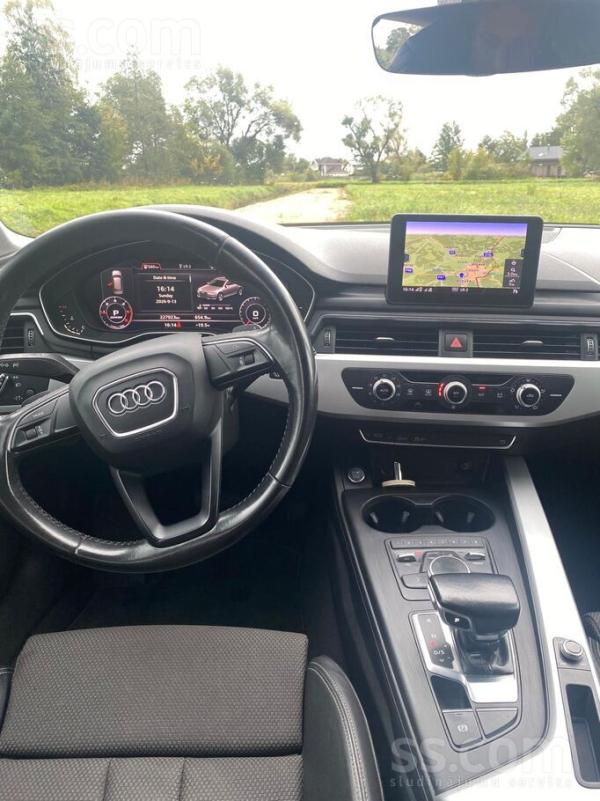 Audi A4 2018 in Riga on AUTOMOTO.COM.LV Black Audi A4 2018 in Riga, with an engine capacity of 2.00 L and mileage of 227 thousand km for 14700 €, photo 3 on AUTOMOTO.COM.LV