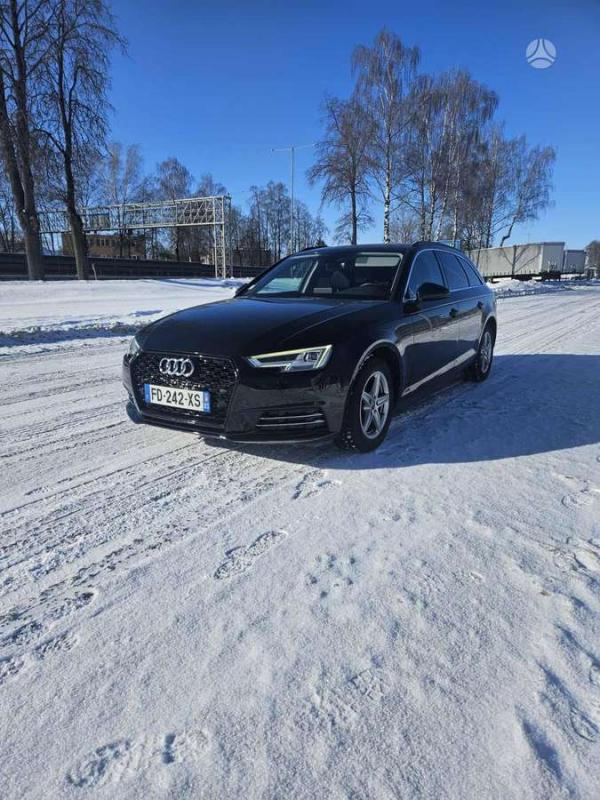 Melns Audi A4 2019 Vievis, ar dzinēja tilpumu 1.97 L un nobraukumu 326 tūkst. km par 10900 €, foto 2 vietnē AUTOMOTO.COM.LV